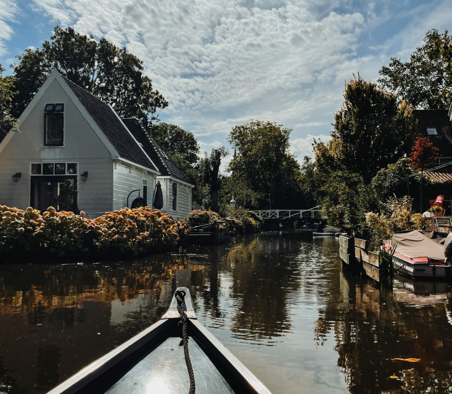 Tip: Fluisterbootje met picknick bij Theetuin Overleek | GIRLS WHO