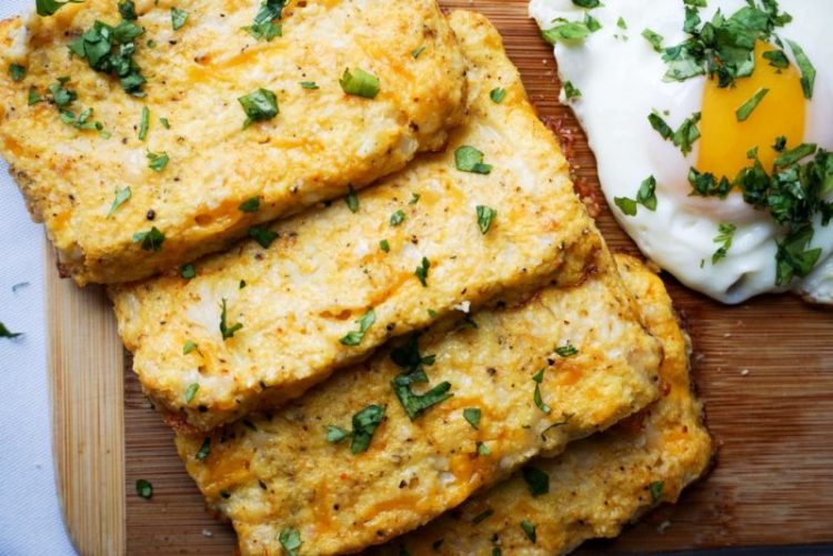 Recept Ketogene Bloemkool Hash Browns | GIRLS WHO MAGAZINE