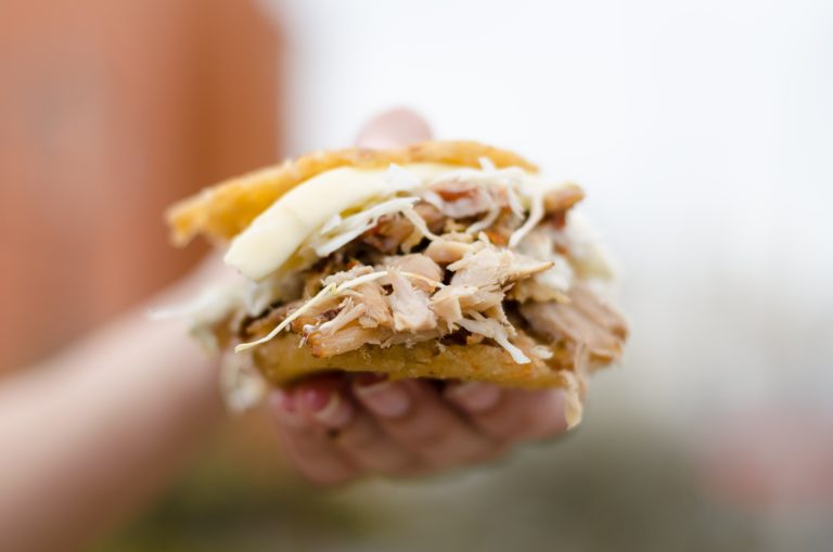 Arepa Recept, Uitleg en Variaties | GIRLS WHO MAGAZINE